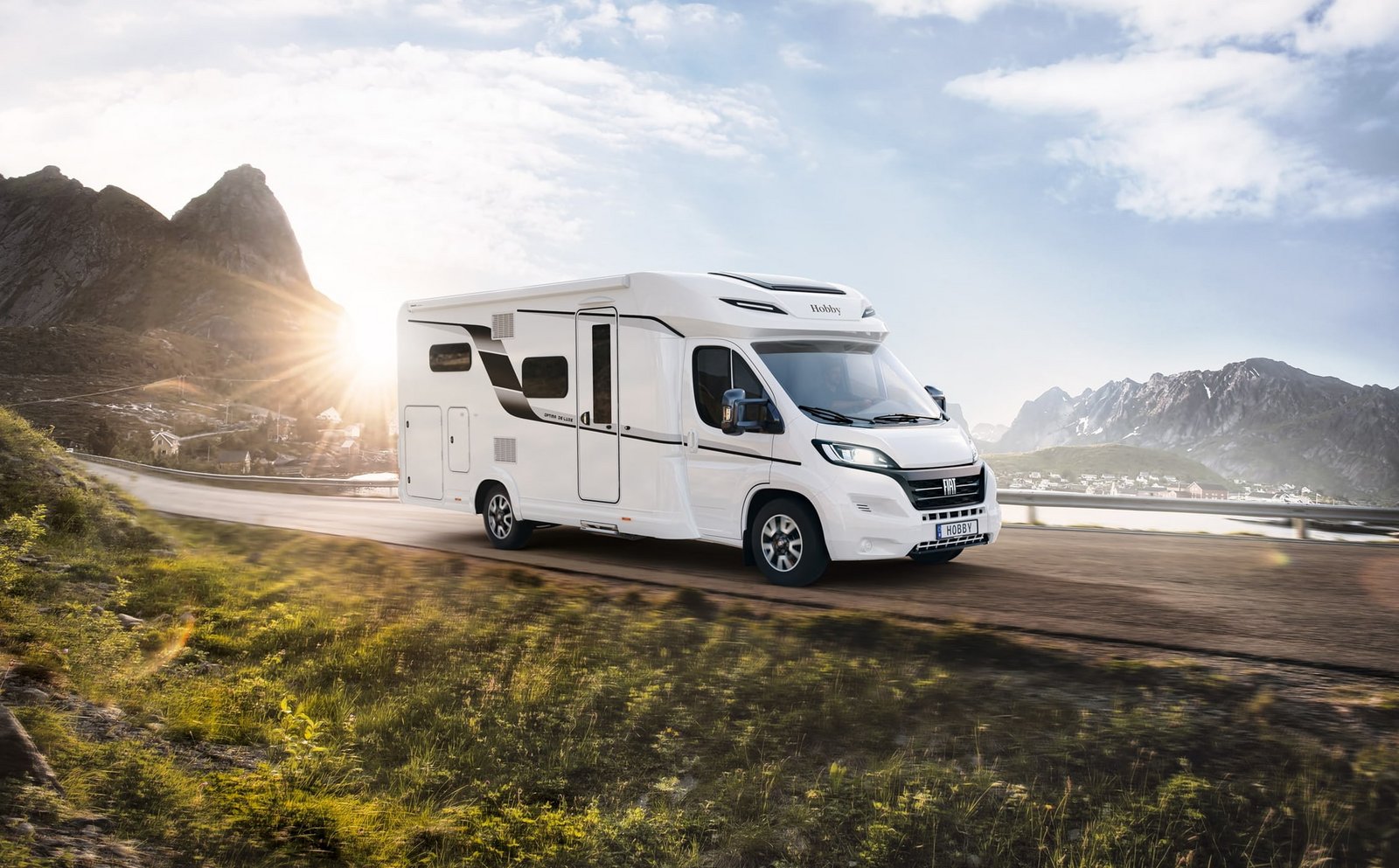 On the road with motorhome | Touring Cars